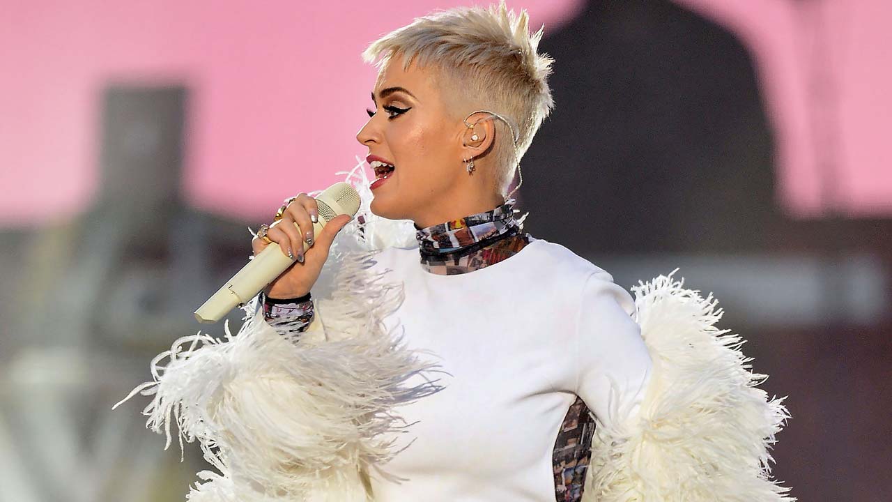 Katy Perry makes Twitter history with 100 million followers | The ...