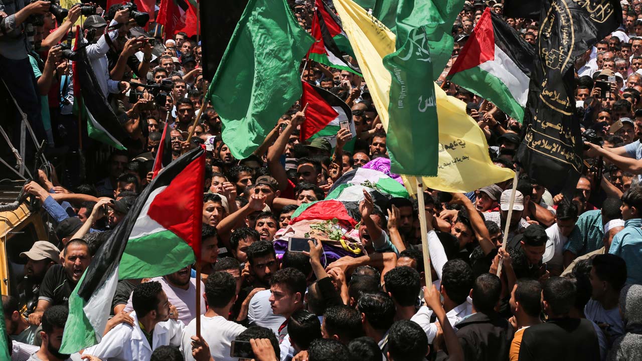Thousands at funeral for Gaza volunteer killed on Israel border | The ...