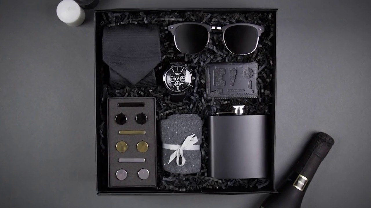 5 Gift Items You Can Give Your Man