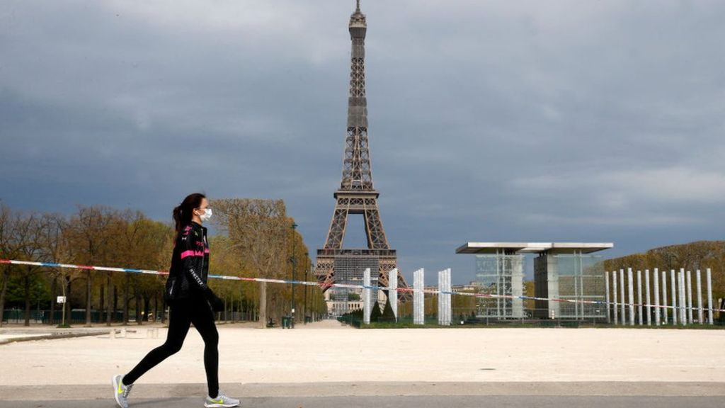 Paris Bans Daytime Jogging Amid Coronavirus Lockdown