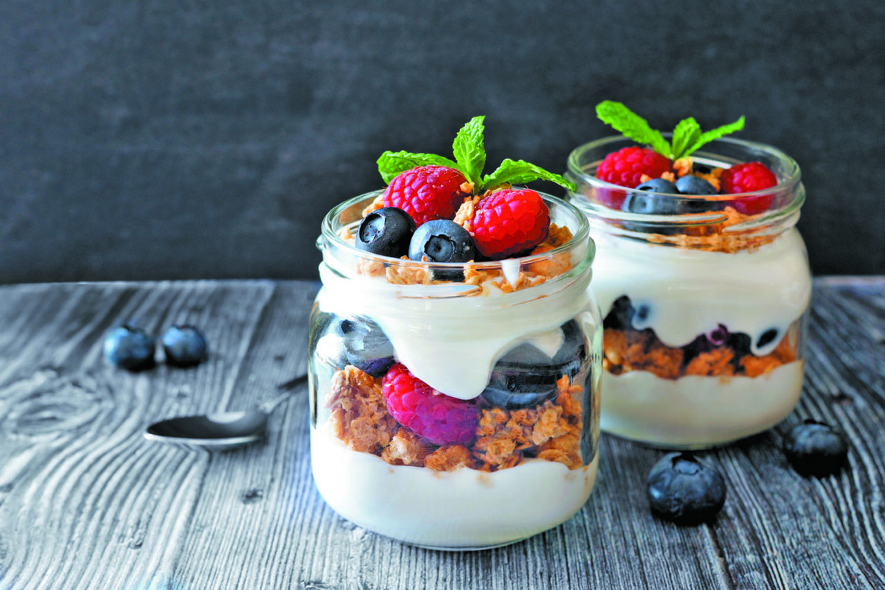 How To Make Easy Home Made Dessert 'Parfait'