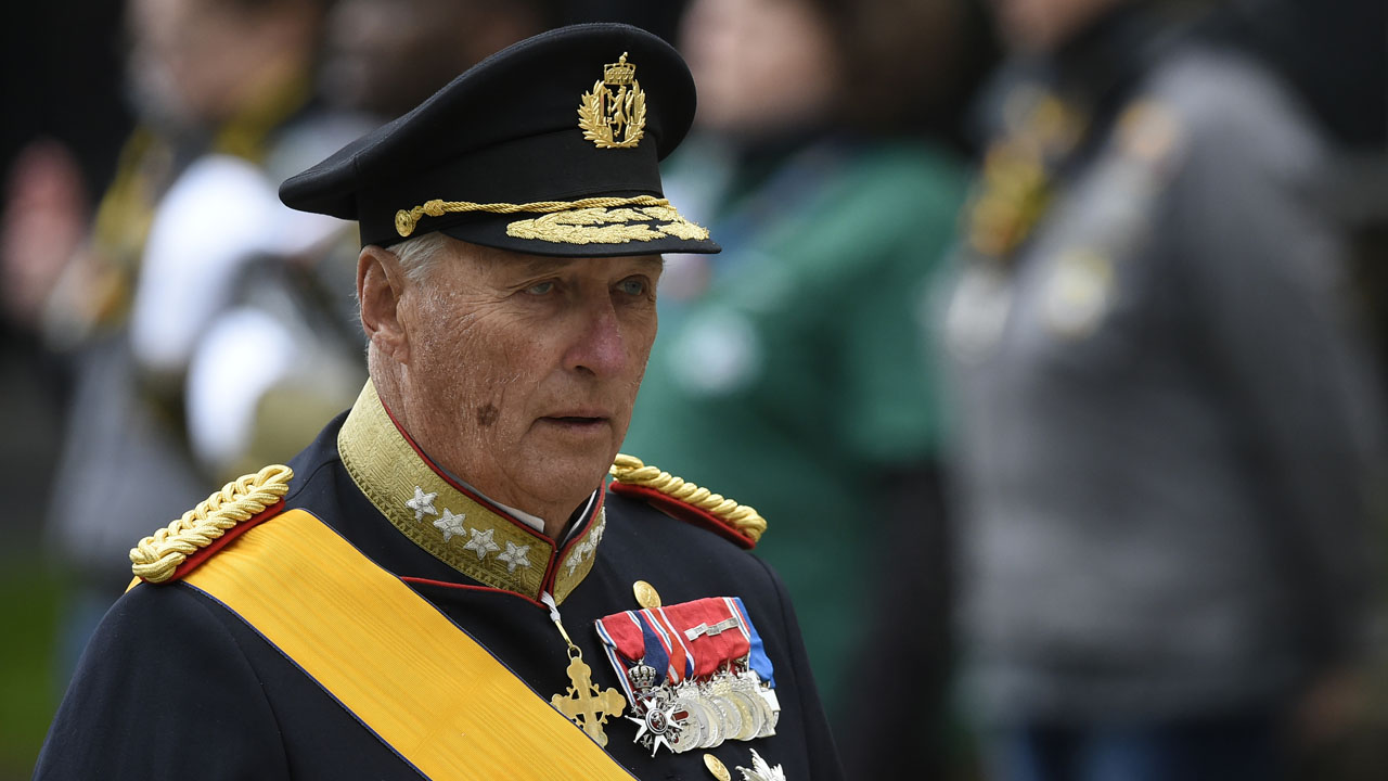 Norway's King Harald tests positive for Covid