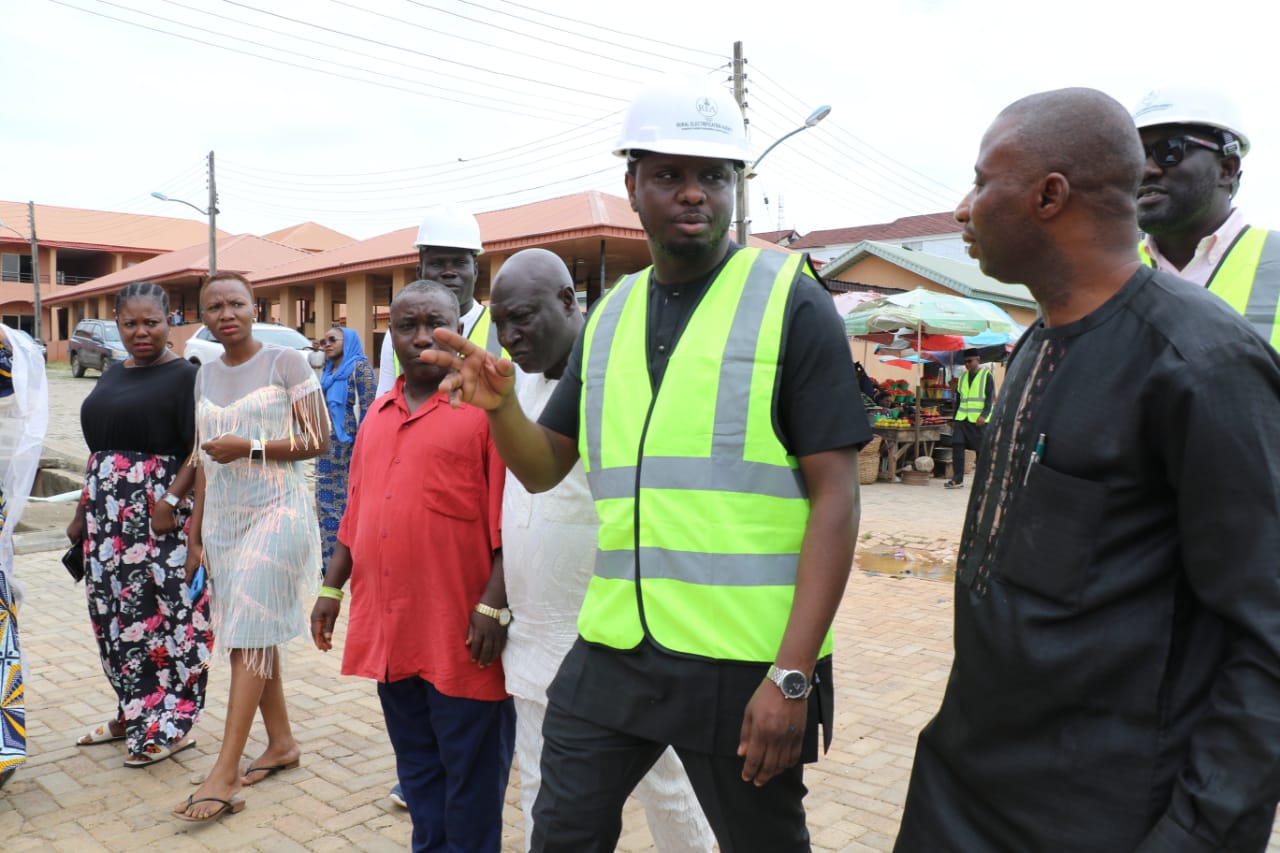 Tinubu govt. will provide solar alternatives to mitigate subsidy ...