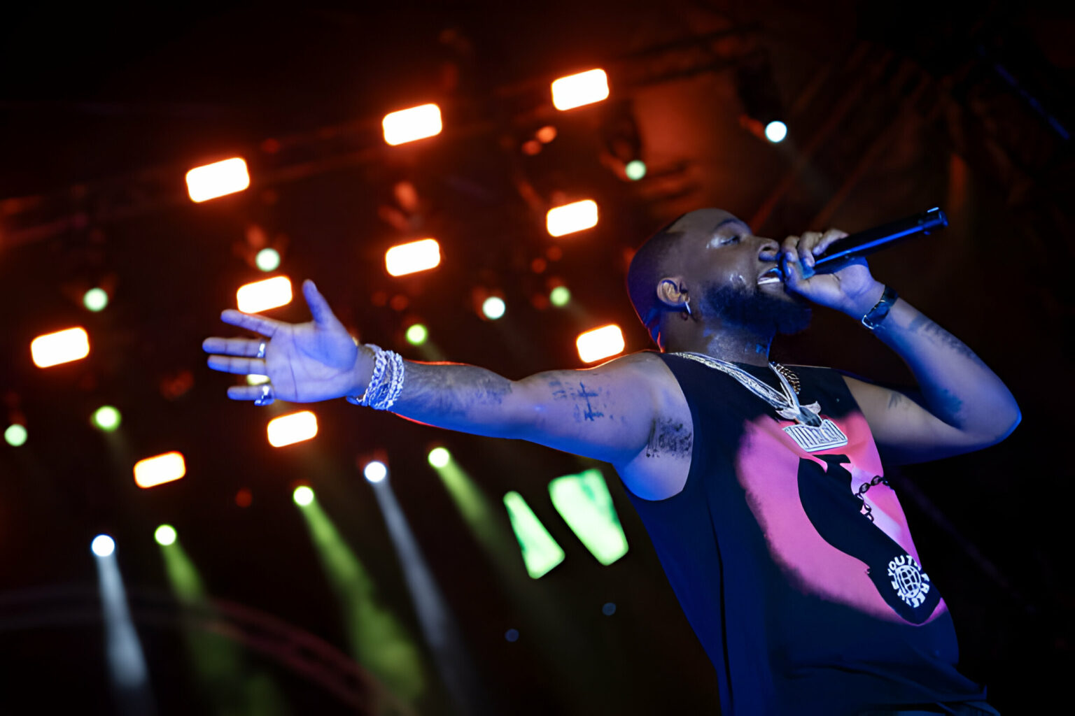 Nigerian Megastar Davido Sells Out London's O2 Arena Again