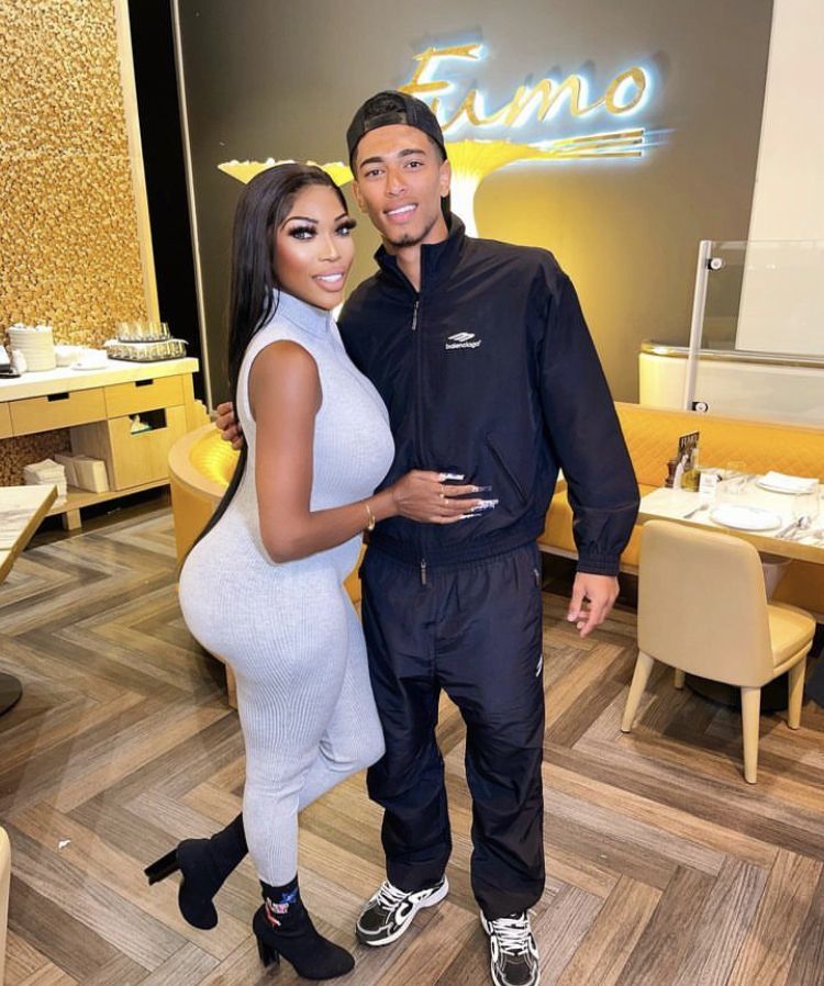 Five Golden Boys In Football and Their Girlfriends