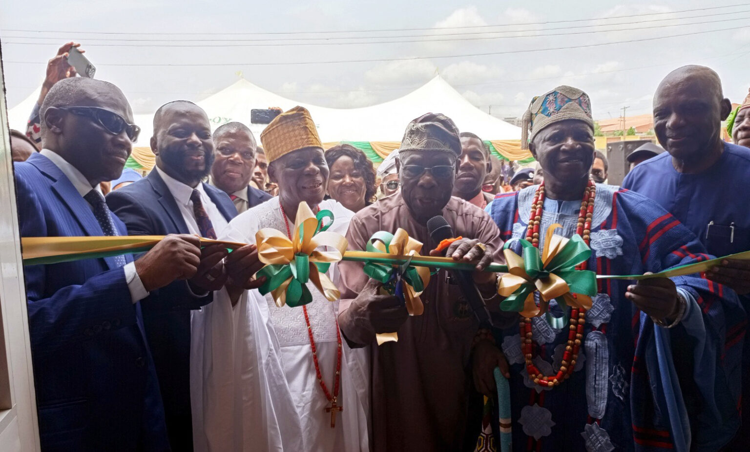 Coleman Wires & Cables Chairman donates building to Bells University ...