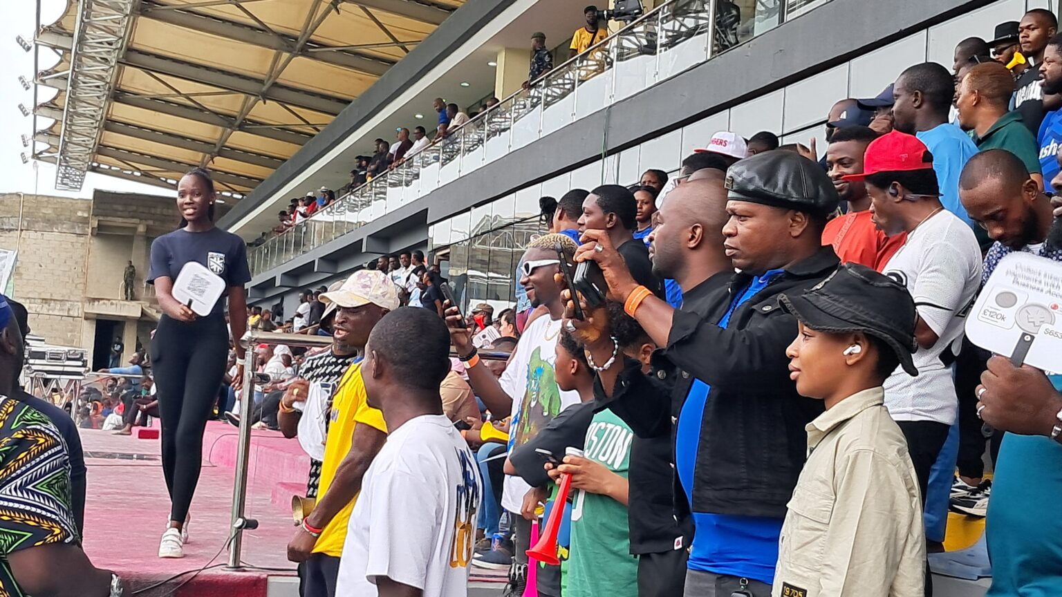 Football fever sweeps through Nigeria as fans swamp stadiums for NPFL ...