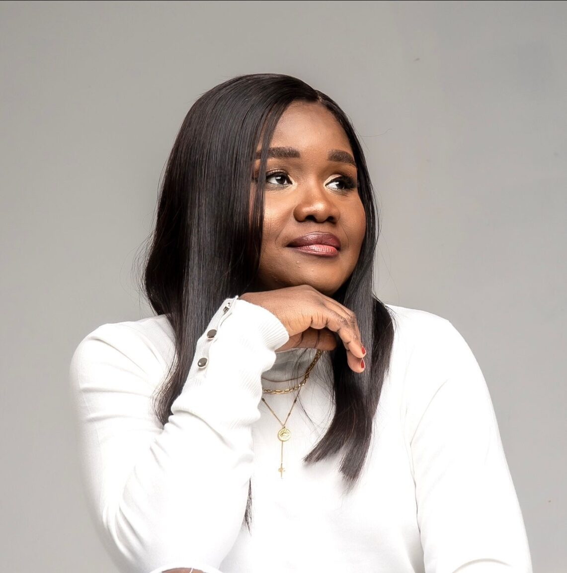 ‘You Reign’ by Efe Emenike, a stirring anthem of worship and devotion