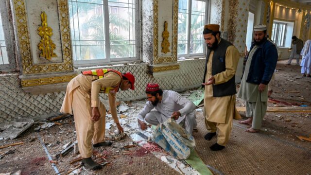 Children, soldiers among 18 killed in Pakistan attack