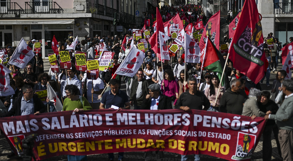 Portuguese protest economic hardship ahead of election