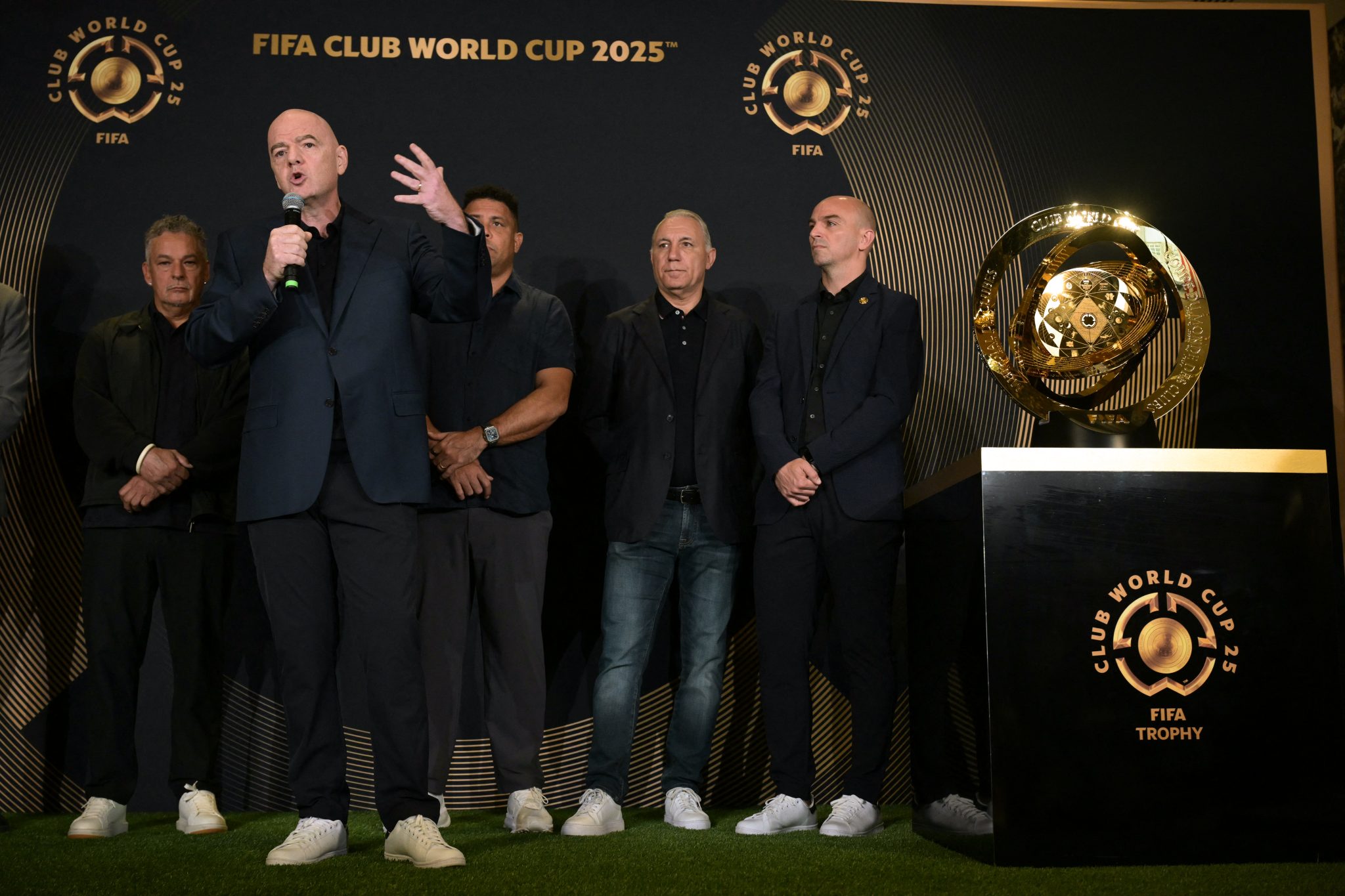 Trump the football fan: US president to attend FIFA club final | The ...