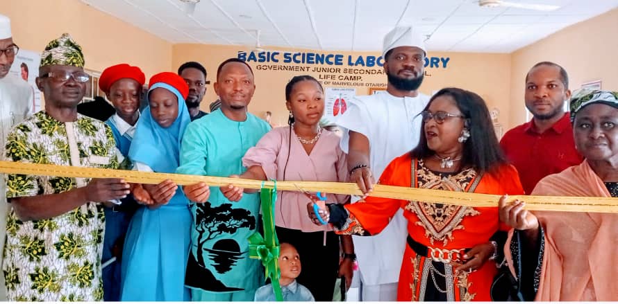 Corps member donates N8m laboratory equipment to Abuja School