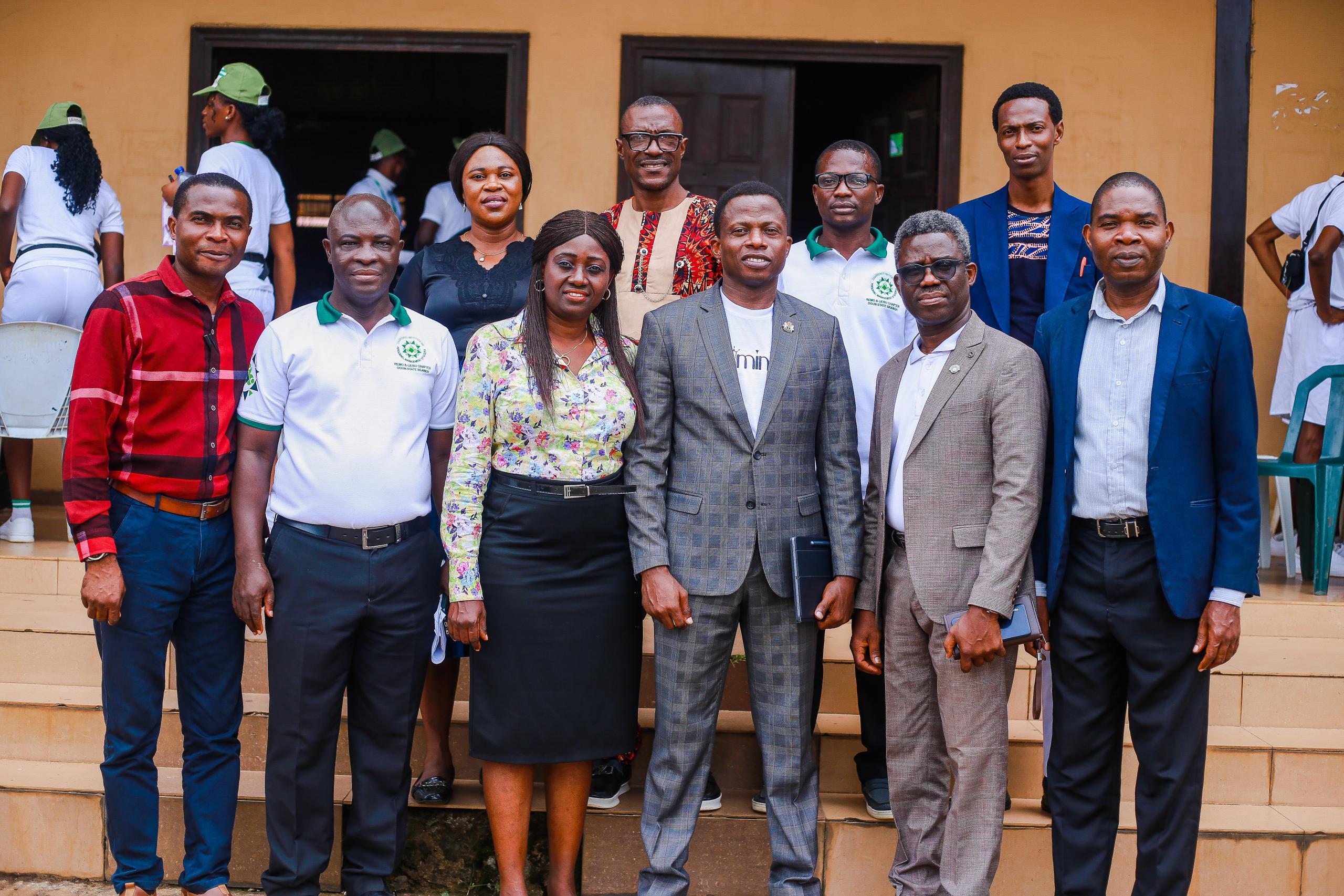 Institute equip corp members with people management skills