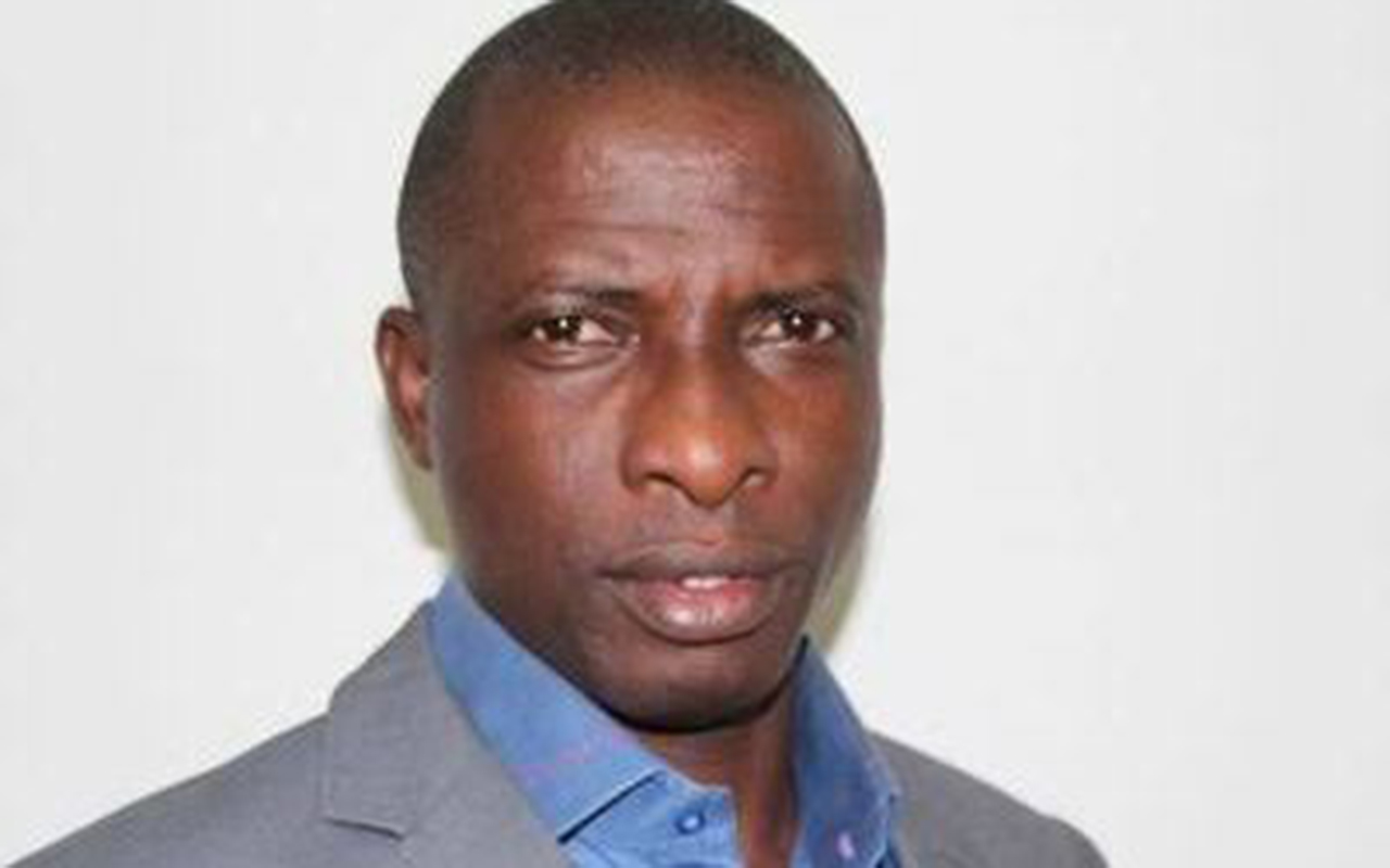 Specialist wants communication prioritised