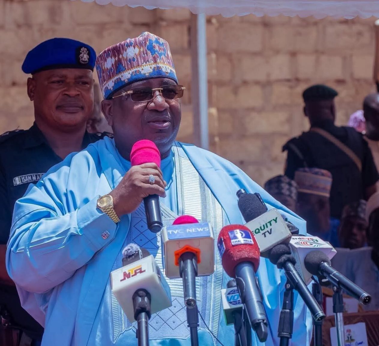 Idris flags off N2.1bn road, drainage projects in Kebbi