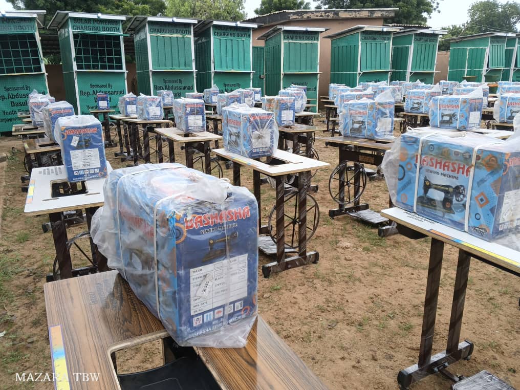 Dasuki distributes solar tools, machines, grants to over 1,500 constituents