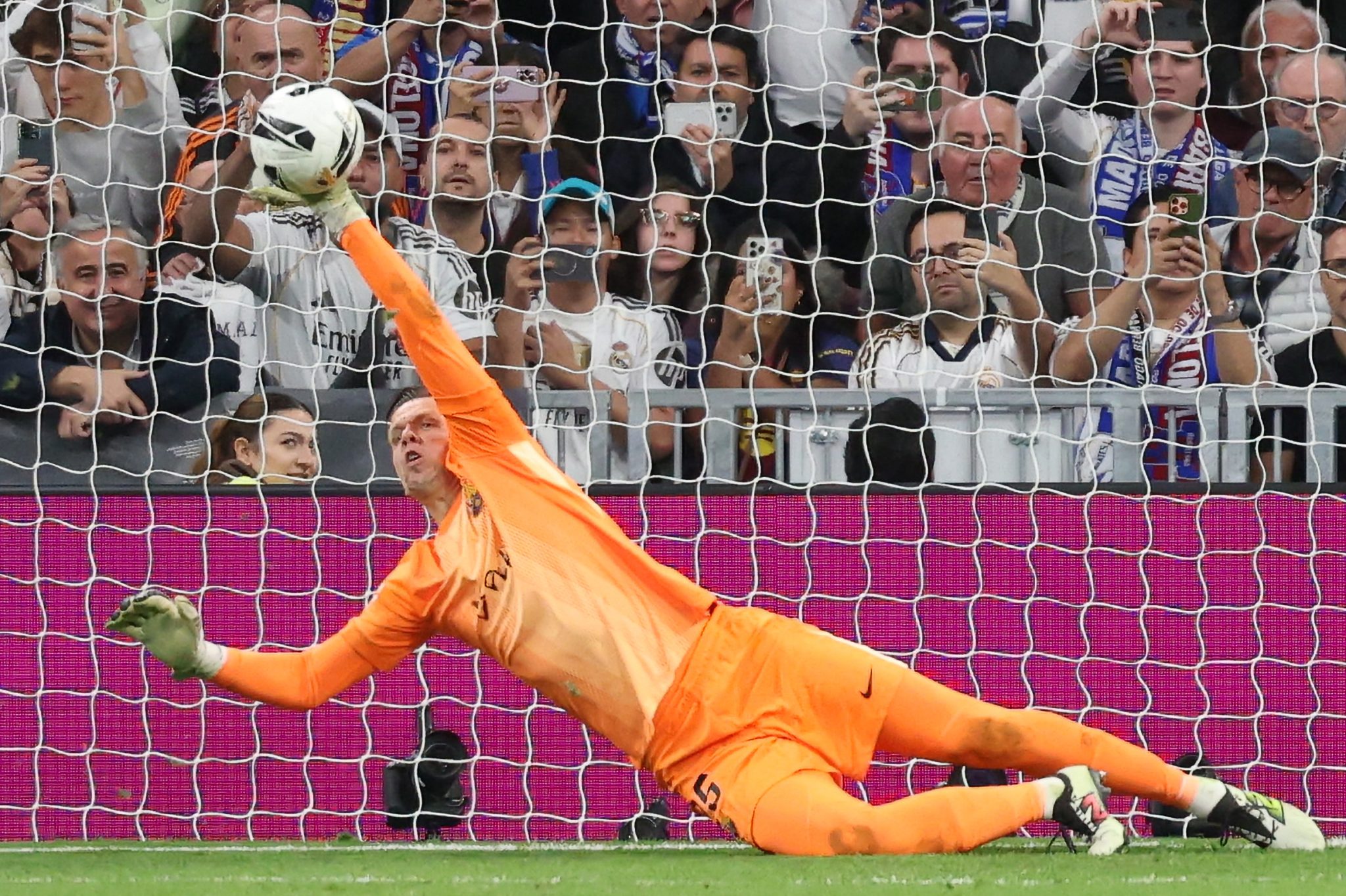 Rashidi Yekini at 60: 10 things to know about late Nigerian football legend